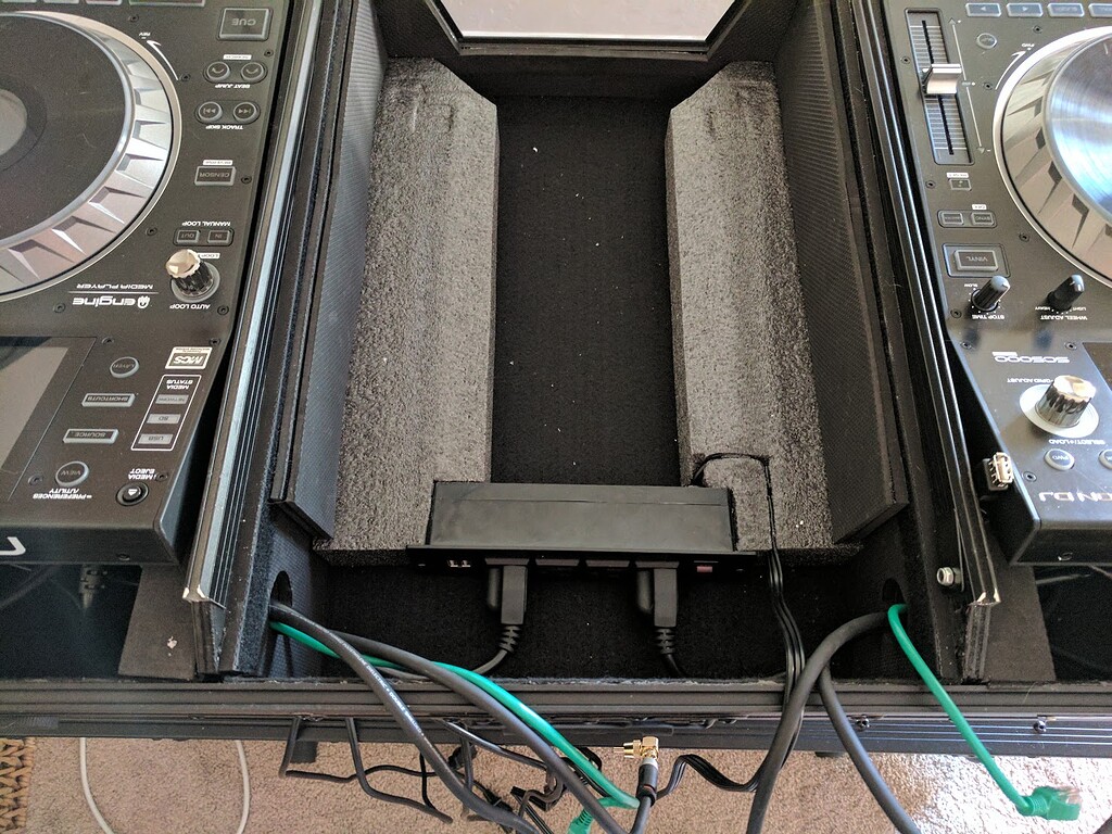 Flight case for the SC5000 +X1800 + small mods - Media Players - Engine ...