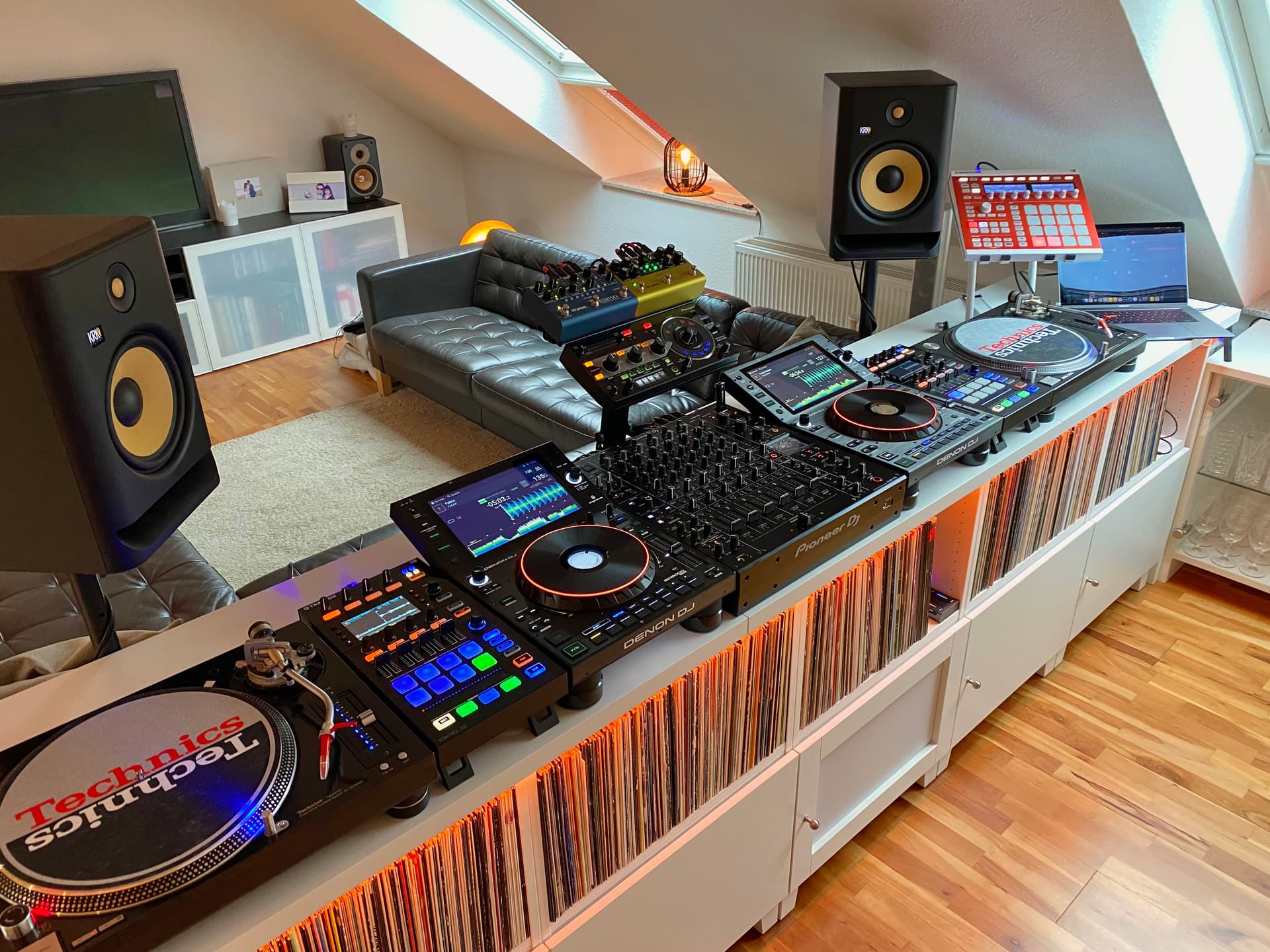 Best Bedroom Dj Setup Homeminimalisite